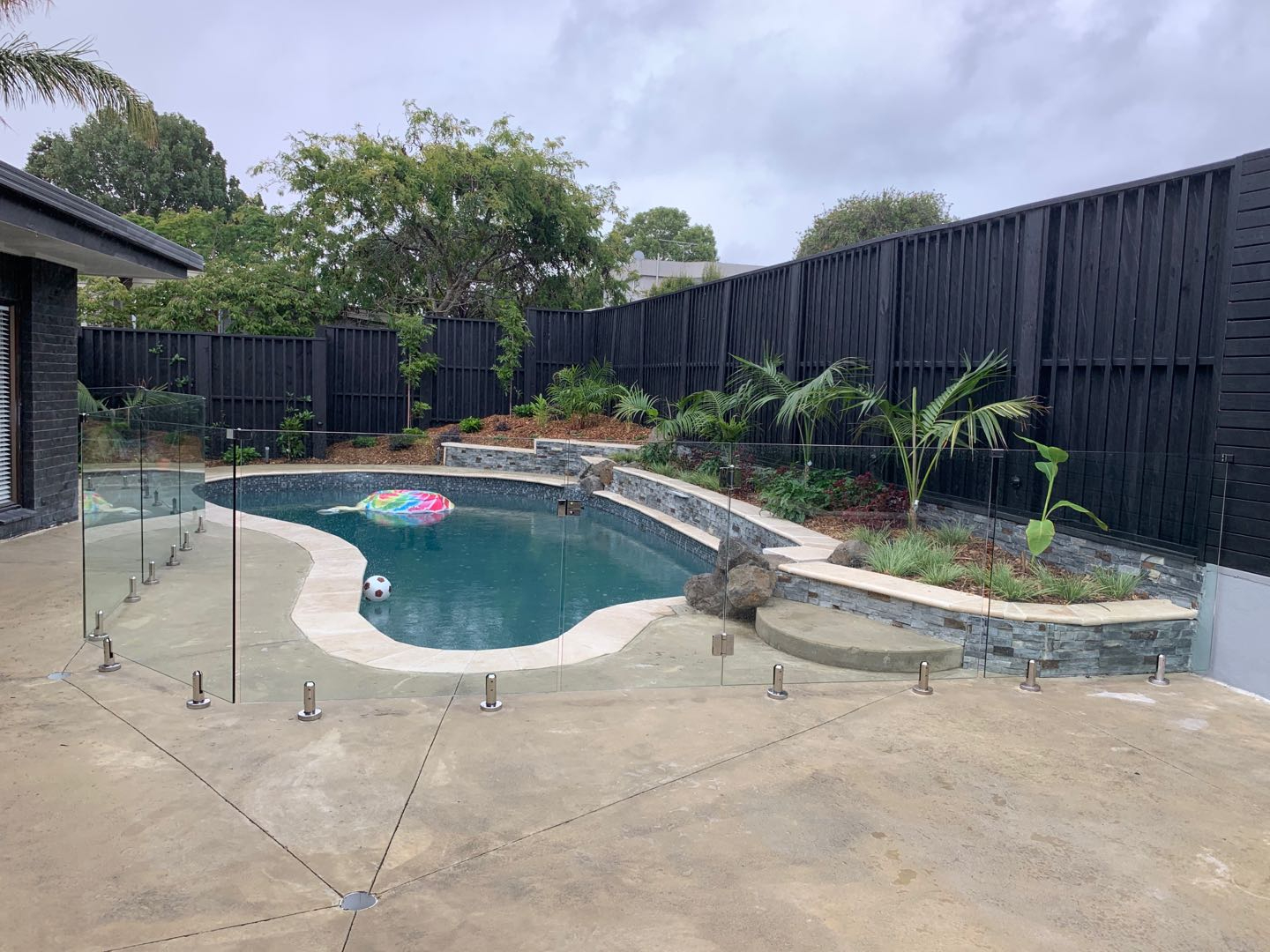 Glass Pool Fence | Royal Glass Auckland
